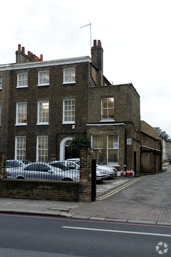 6-7 Bruce Grove, London, N17 6RA | LoopNet UK