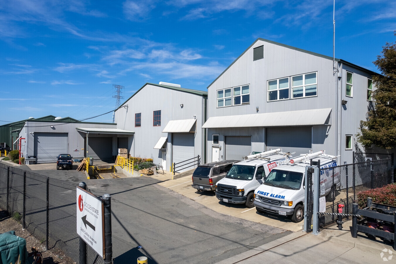 3701 Collins Ave, Richmond, CA 94806 - USA