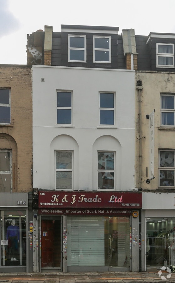 184 Commercial Rd, London, E1 2JY - GBR