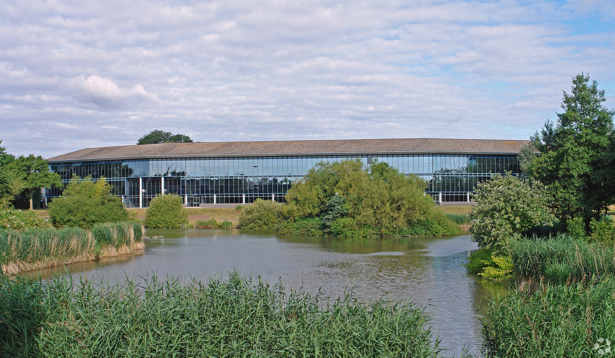 Cain Rd, Bracknell RG12 1HL - Reflex | LoopNet.co.uk