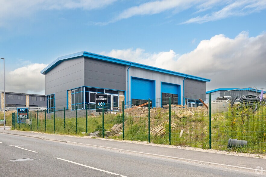 Flanshaw Way, Wakefield, WF2 9FW - Industrial for Lease | LoopNet UK