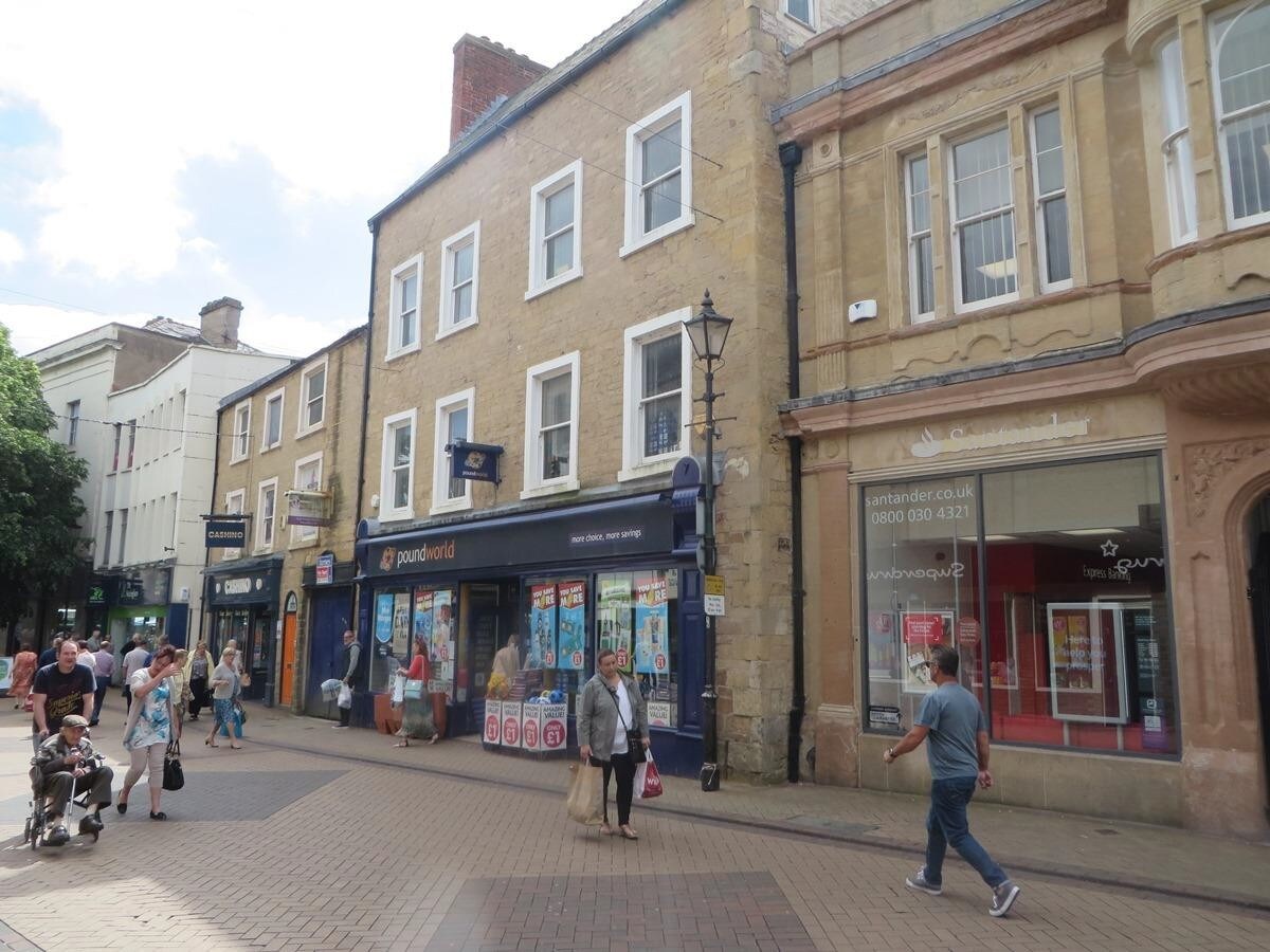 5-7 Stockwell Gate, Mansfield NG18 1JY | LoopNet UK