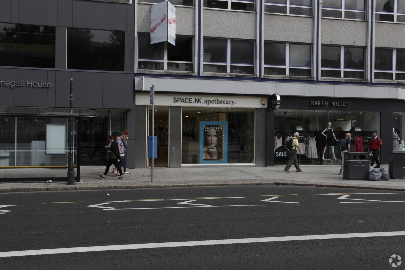 5-6 Donegall Sq N, Belfast, BT1 5GB | LoopNet