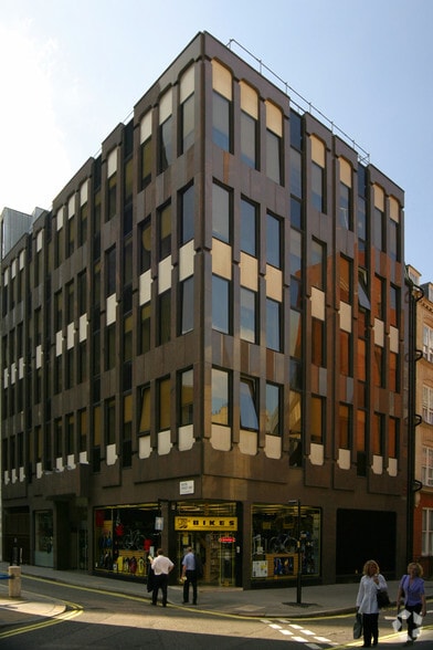 19 Dacre St, London, SW1H 0DJ - GBR