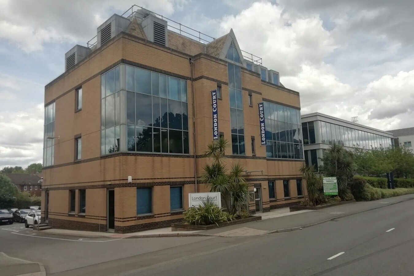 Office Space to Rent - London Court, London Court, London Road ...