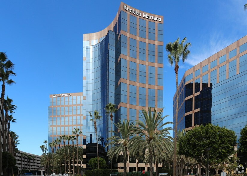2040 Main St, Irvine 92614 | LoopNet.co.uk