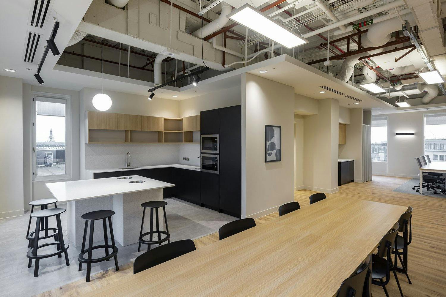 Office Space to Rent in 200 Aldersgate, London, EC1A 4HD - 74,757 sq ft ...