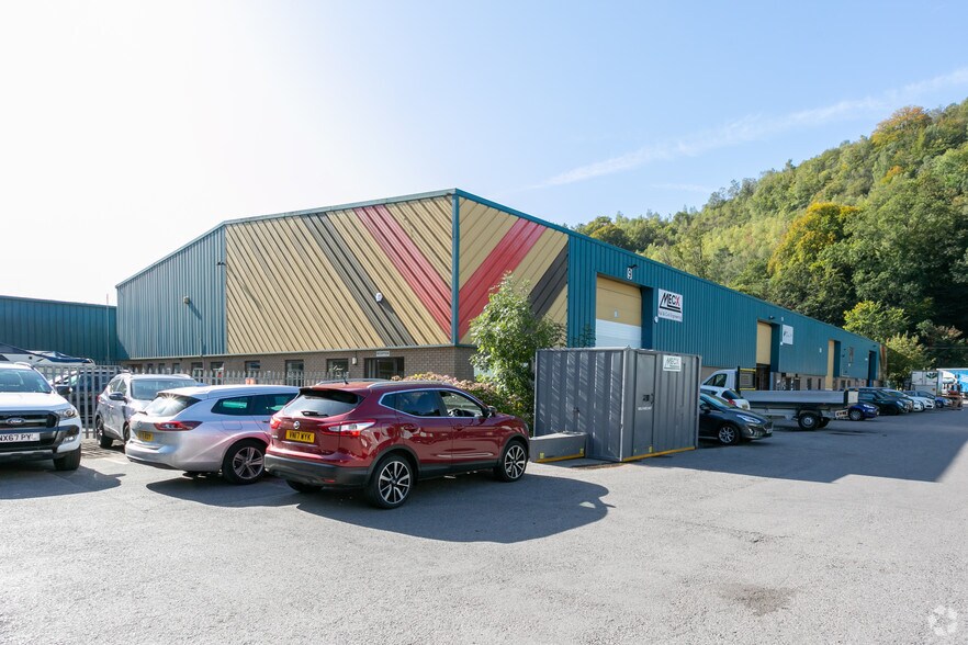 Fairfield Industrial Estate, Cardiff CF15 8LA | LoopNet UK