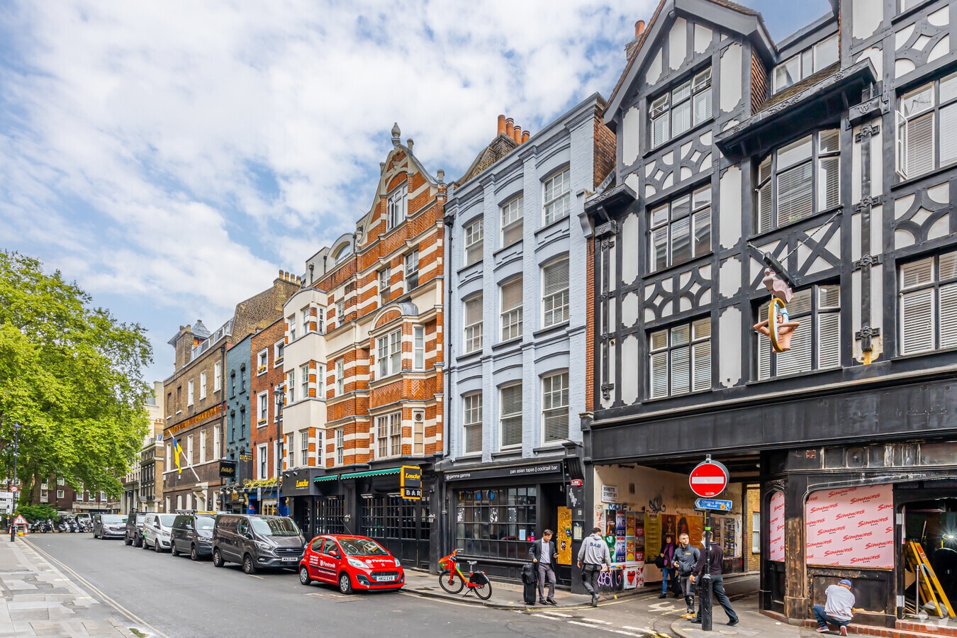 6 Greek St, London, W1D 4DE - GBR