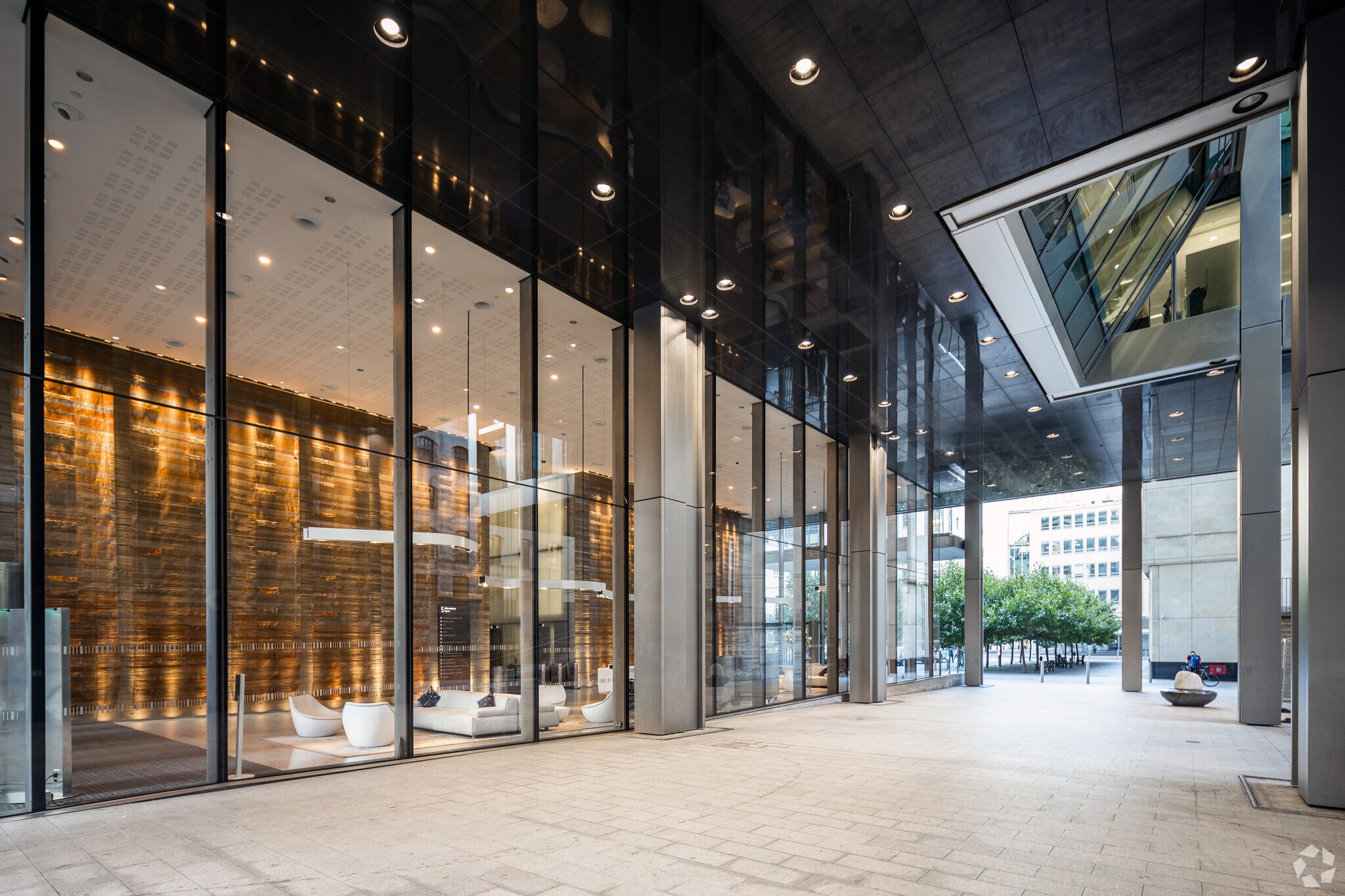 5 Aldermanbury Sq, London EC2V 7HR - Office for Rent | LoopNet.co.uk