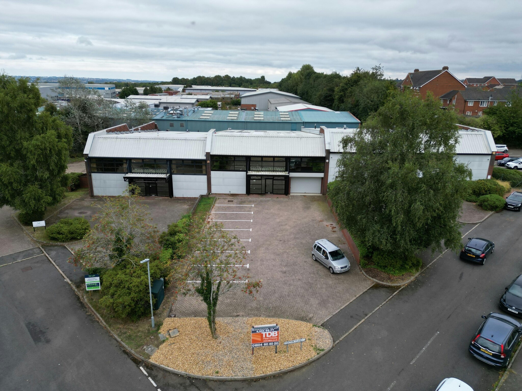 Industrial Space to Rent - Caxton Close, Daventry, NN11 8RT - 13,988 sq ...
