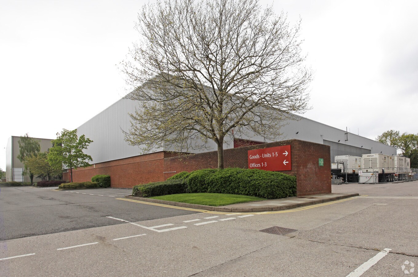 Highlands Rd, Solihull, B90 4NY | LoopNet UK