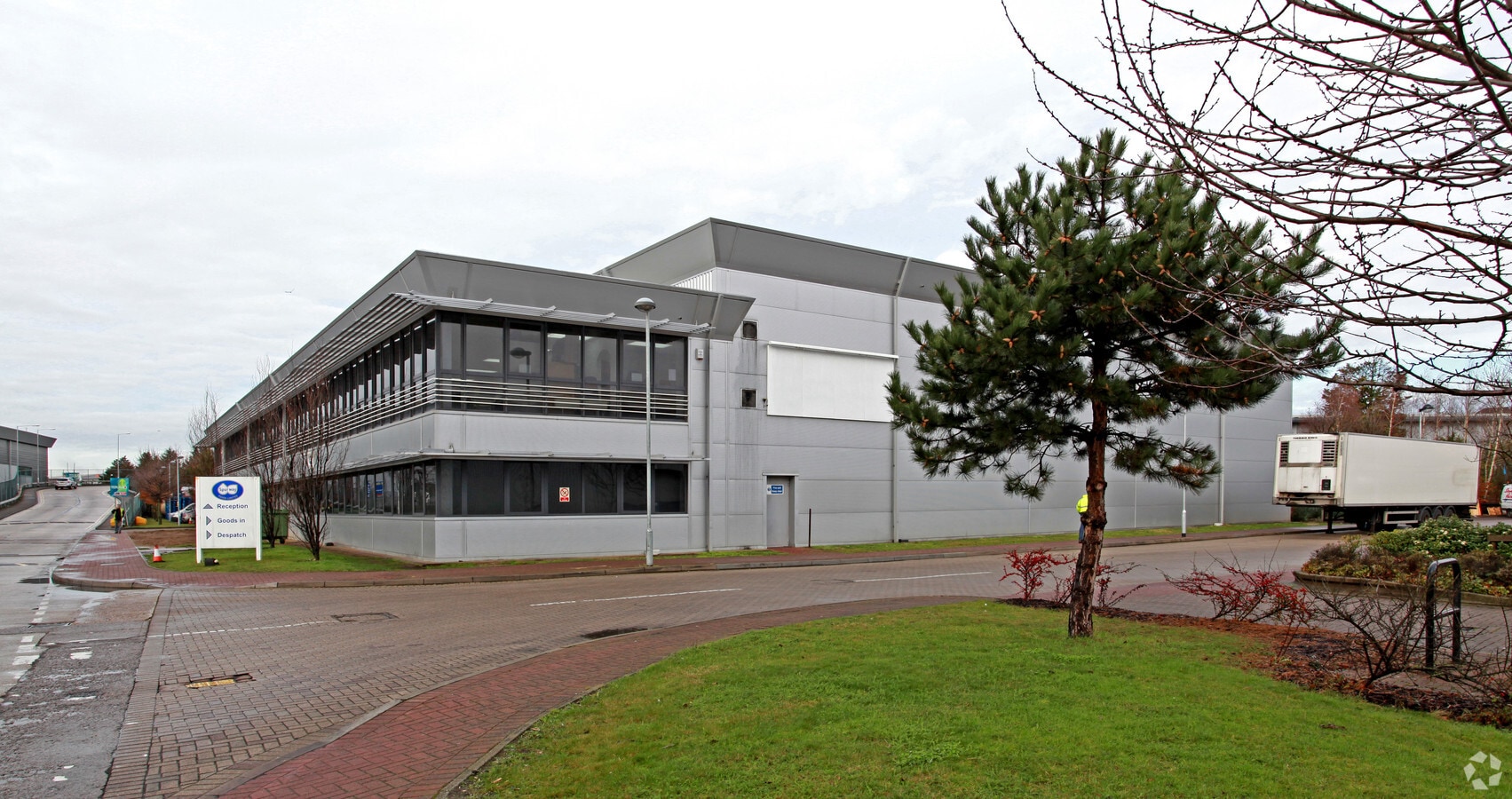 Auriol Dr, Greenford, UB6 0TP | LoopNet