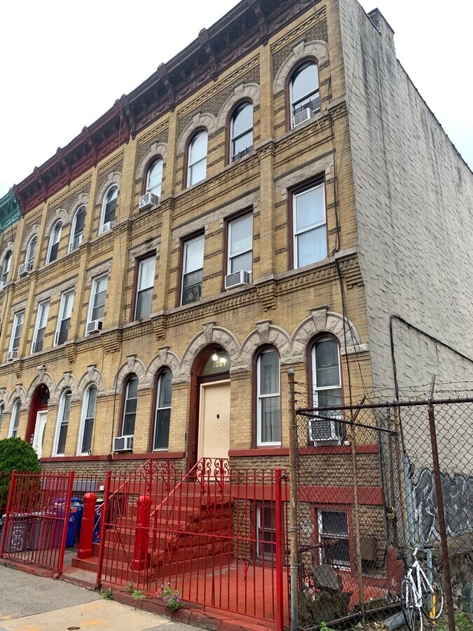 1007 Decatur St, Brooklyn 11207 | LoopNet UK
