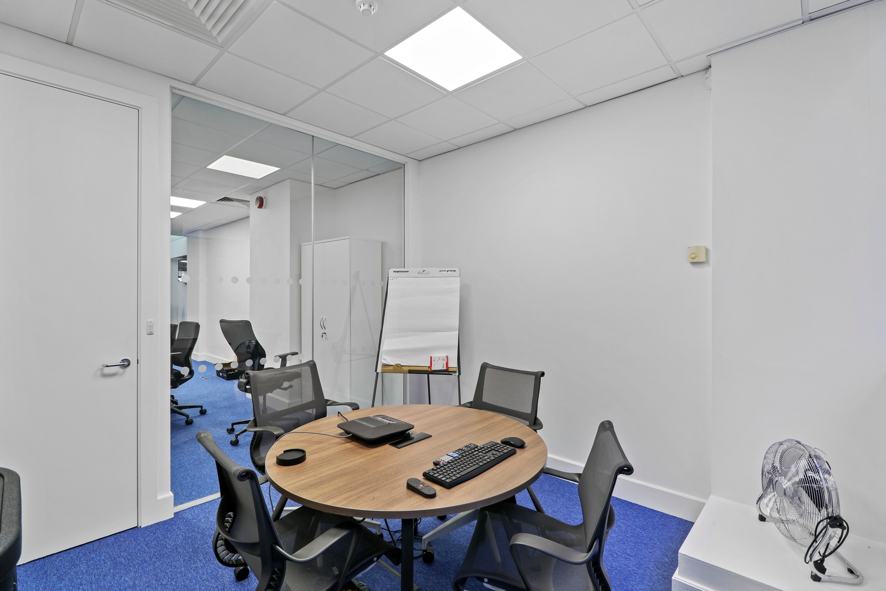 Office Space to Rent - York House, 23 Kingsway, London, WC2B 6UJ ...