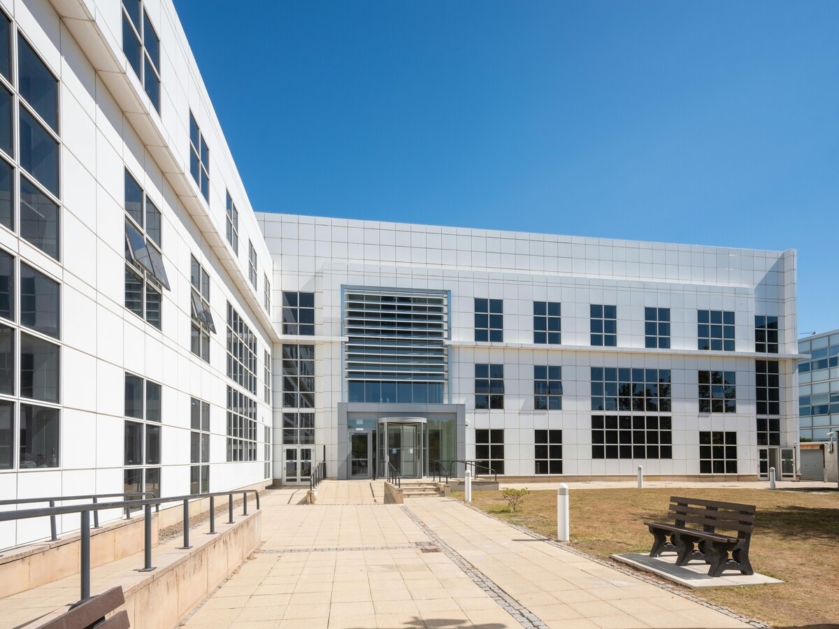 Office Space to Rent - One Lochside, 1 Lochside Av, Edinburgh, EH12 9DJ ...