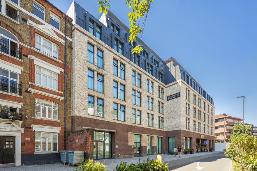 45 Beavor Ln, London, W6 9AR - Clockwork Building - Office to Rent ...