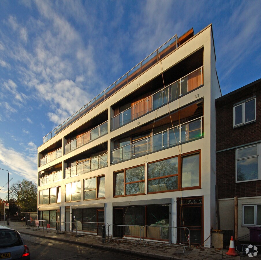 41-47 Vallance Rd, London E1 5AB | LoopNet UK