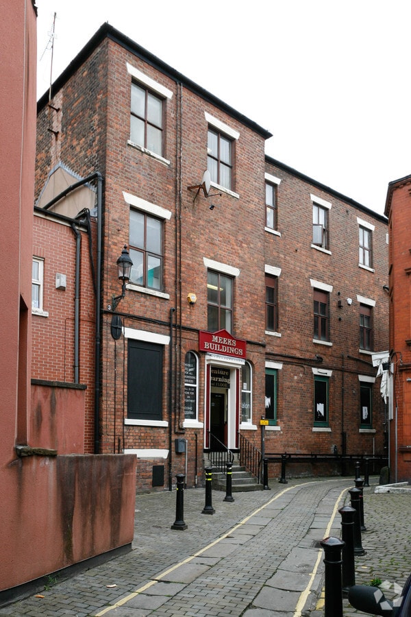 Rowbottom Sq, Wigan WN1 1LN - Meeks Building | LoopNet.co.uk