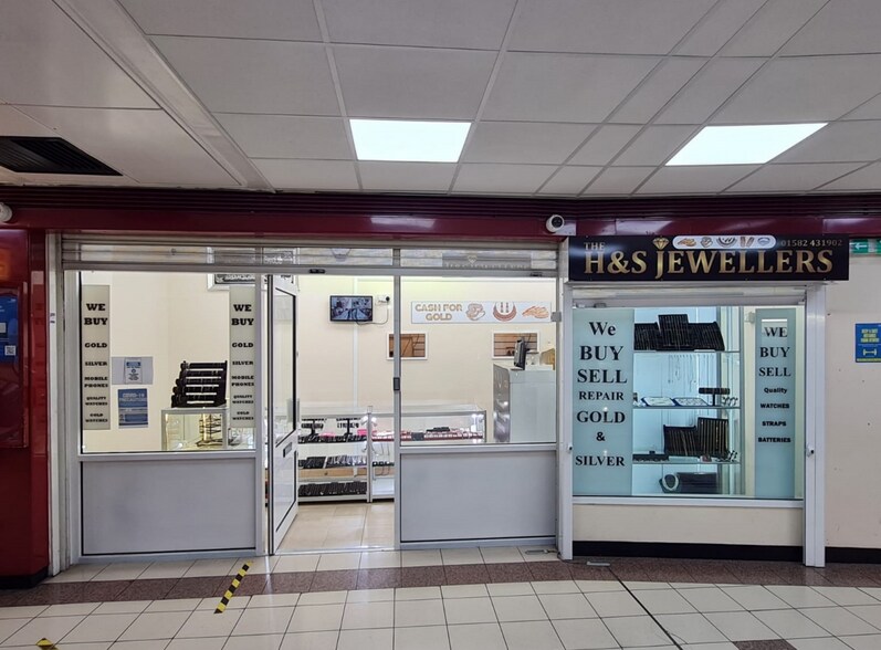 46 George St, Luton LU1 2AZ | LoopNet UK