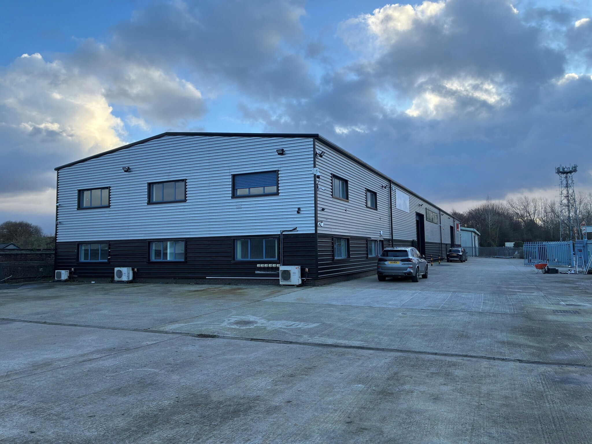 Industrial Space to Rent - Patricroft Rd, Manchester, M30 0SN - 16,128 ...