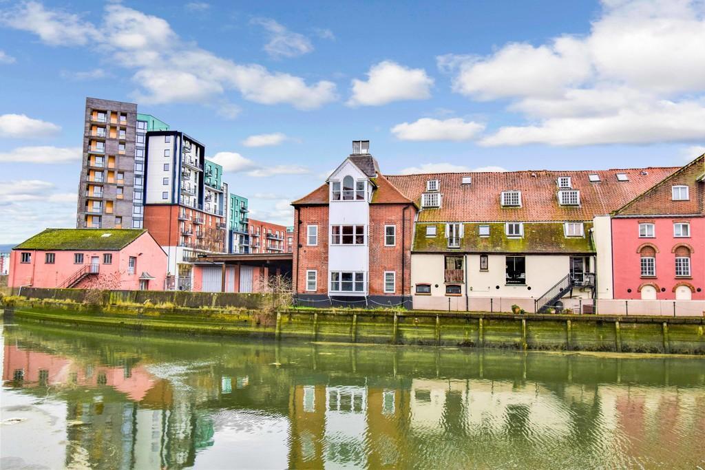 Office Space to Rent - Gipping House, Dock St, Ipswich, IP2 8EU - 901 ...