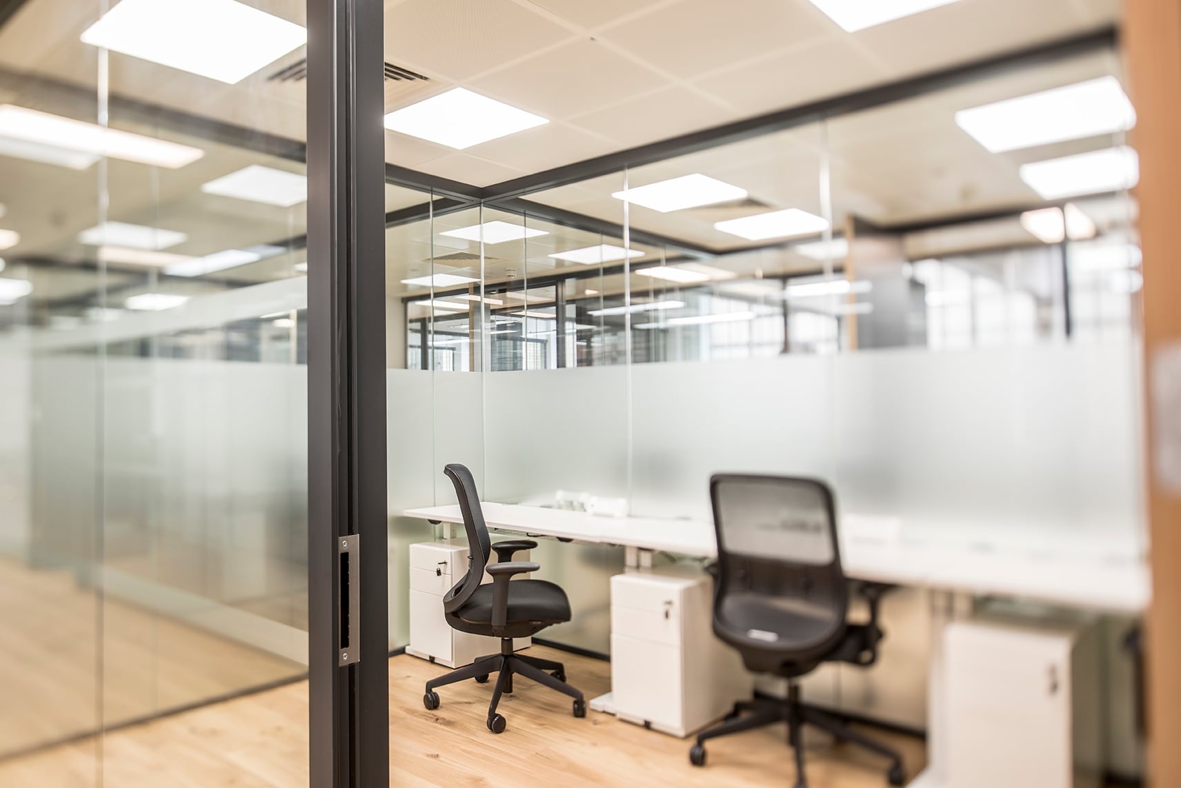 Coworking Space to Rent - The Cabot, 25 Cabot Sq, London, E14 4QA | LoopNet
