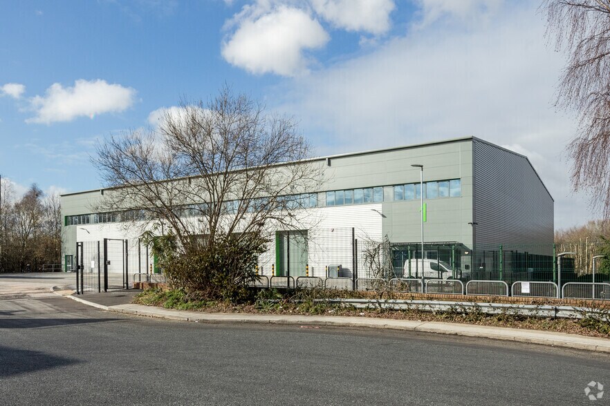 1 Edgington Way, Sidcup, DA14 5BN