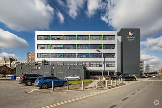 Devonshire St N, Manchester M12 6JH - Universal Square | LoopNet UK