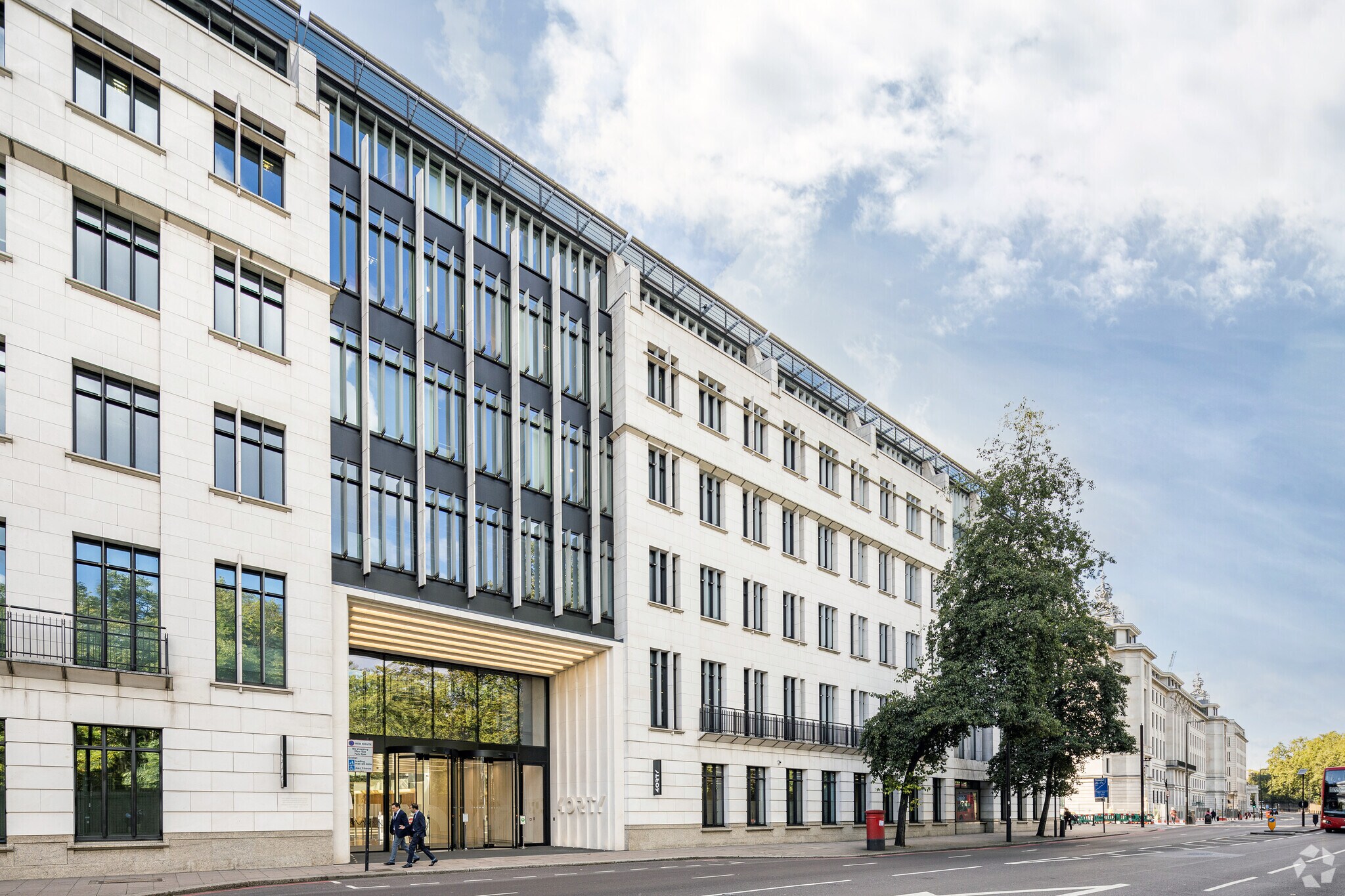 40 Grosvenor Pl, London SW1X 7EN | LoopNet UK