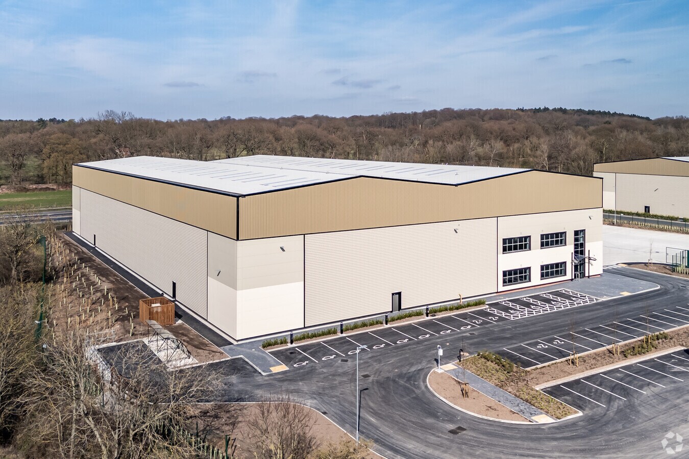 Knowsley Ln, Liverpool, MSY L36 8HL - Neon - GBR