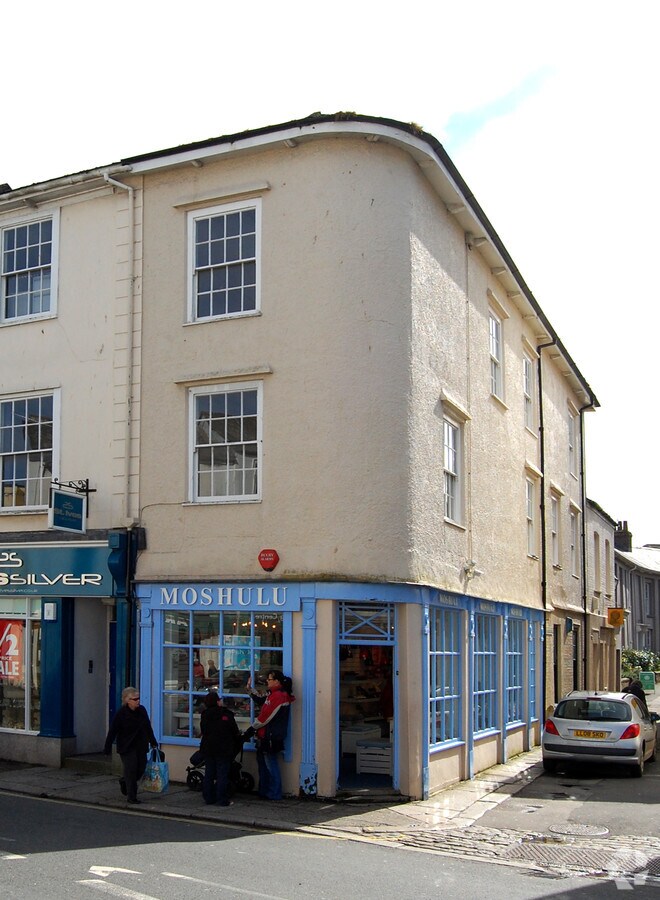 5 Victoria Sq, Truro TR1 2RS - Walsingham House | LoopNet UK