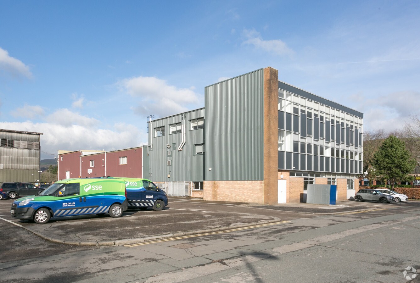 Office Building, Main Ave, Pontypridd, CF37 5YR | LoopNet