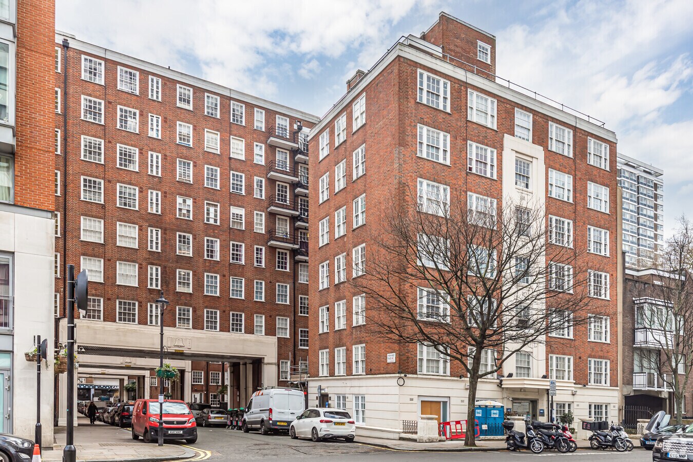 1 Burwood Pl, London, W2 2UT - GBR