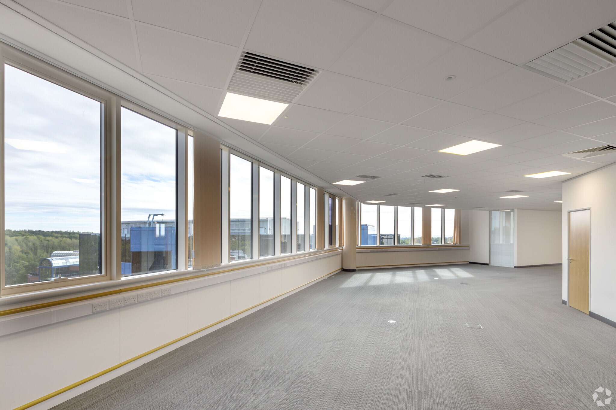 Office Space to Rent - Telford Plaza 1, 1 Ironmasters Way, Telford, TF3 ...