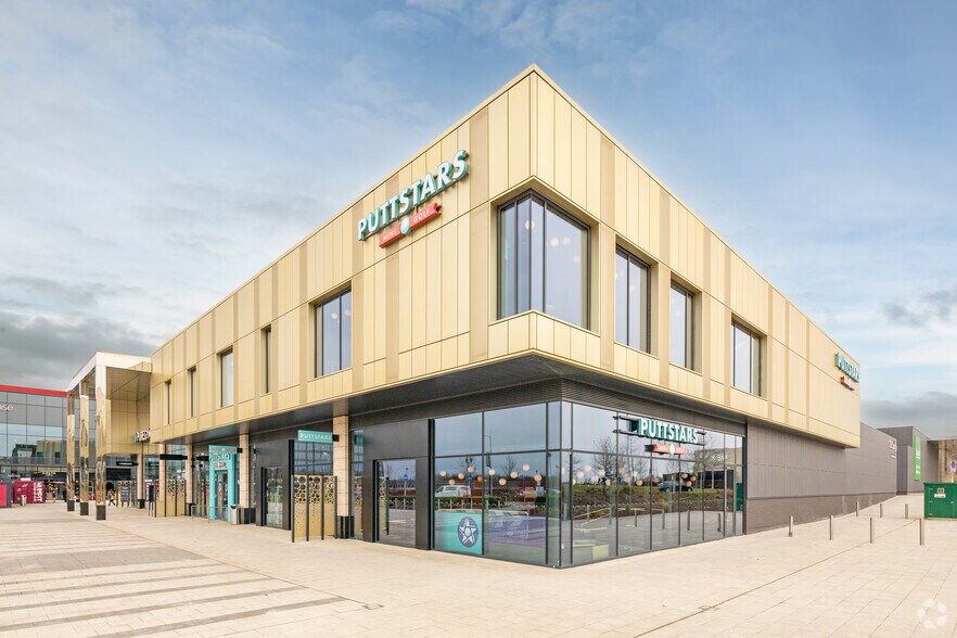 10-33 The Spgs, Leeds, LS15 8GB | LoopNet UK