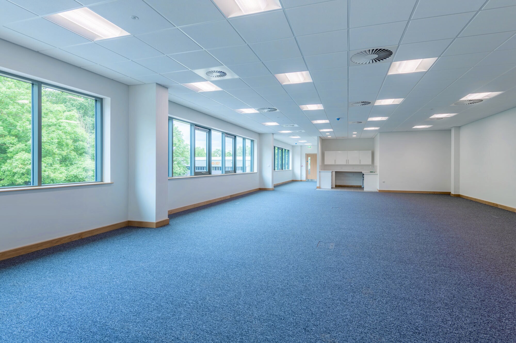 Hartlebury Trading Estate, Hartlebury, DY10 4JB - Industrial to Rent ...