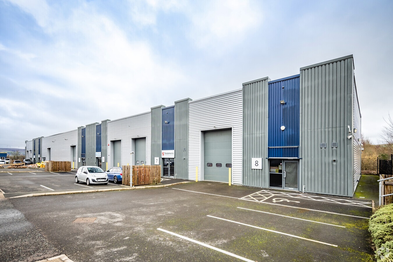 Unit 3-8, Charles Babbage Av, Rochdale, OL16 4NW | LoopNet