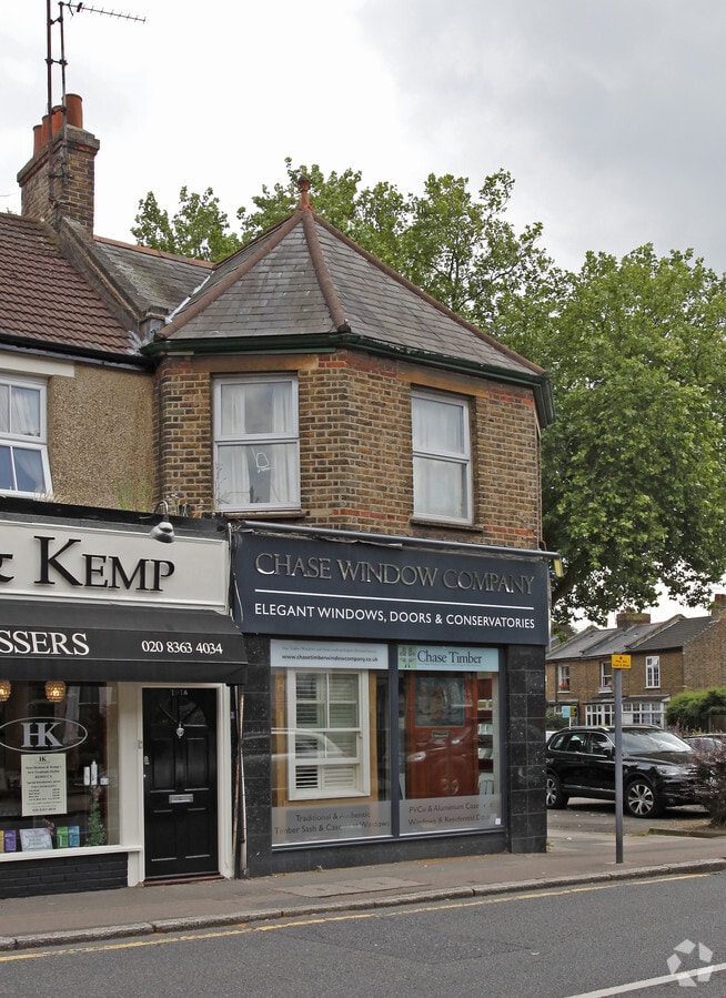 189 Chase Side, Enfield EN2 0QZ | LoopNet UK