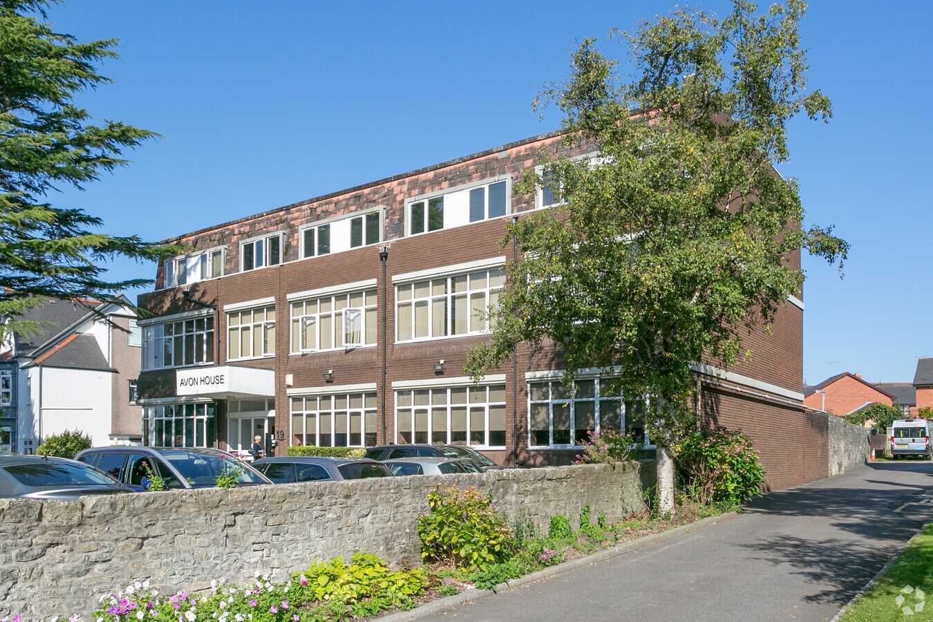 19 Stanwell Rd, Penarth CF64 2EZ - Office for Rent | LoopNet UK