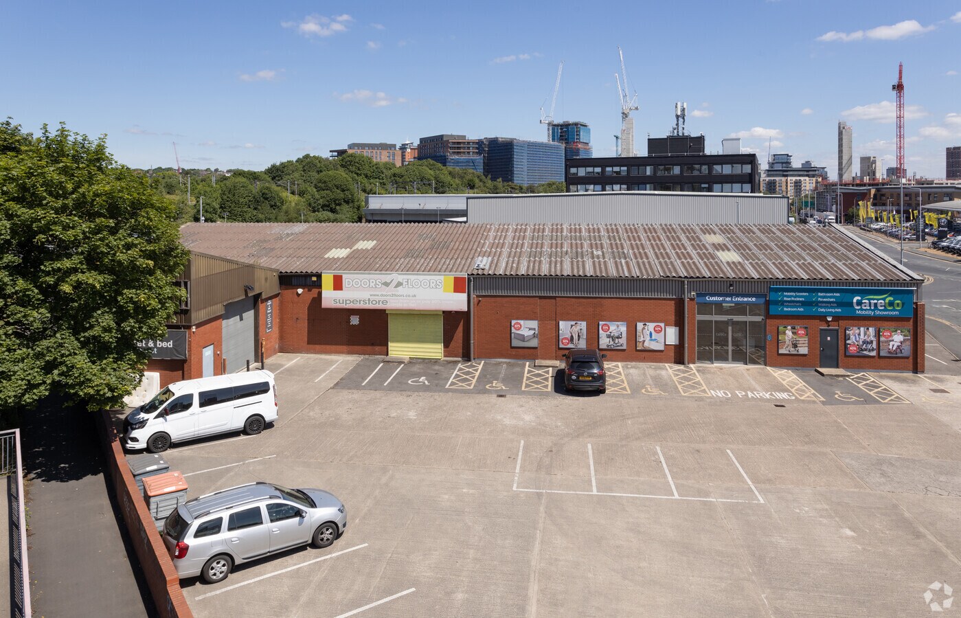 Spence Ln, Leeds LS12 1EF | LoopNet UK