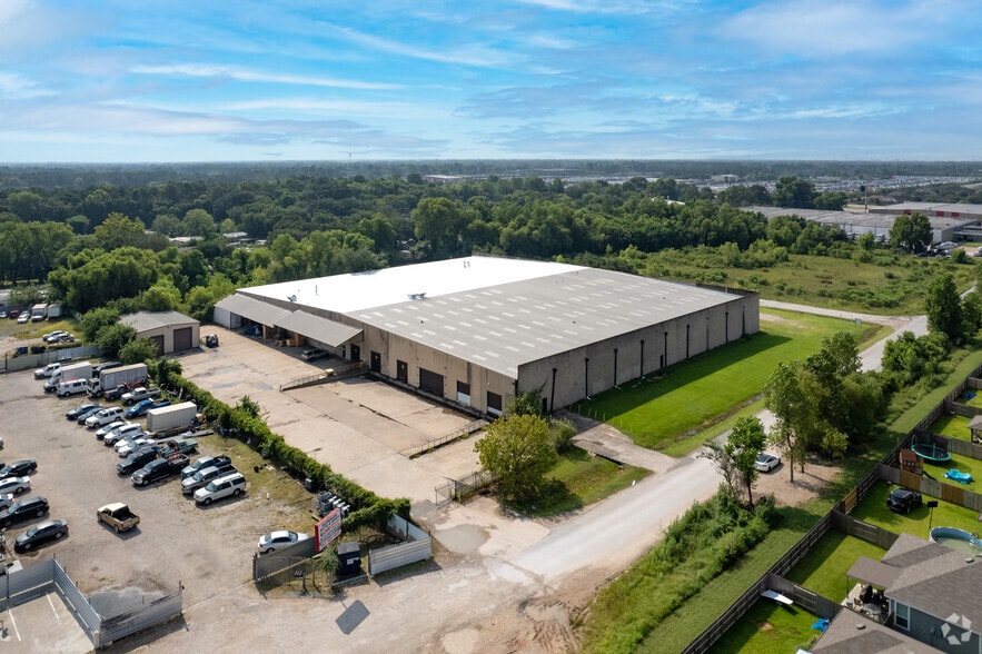 11800 Big John Blvd, Houston, TX 77038 - USA