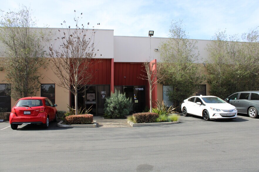 17905 S Adria Maru Ln, Carson 90746 | LoopNet UK