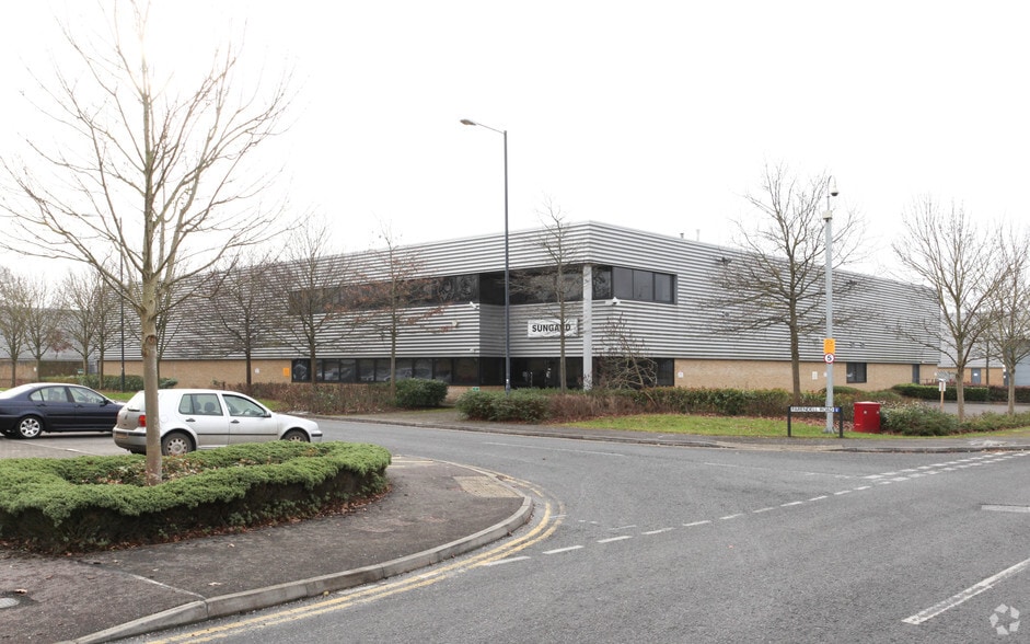 Longmead Rd, Bristol, BS16 7FG