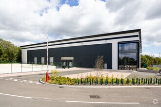 Jays Close, Basingstoke, HAM RG22 4PF - Panattoni VPark | LoopNet UK