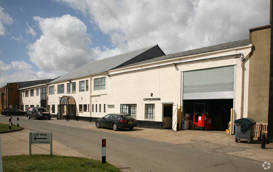 Tannery Ln, Send, GU23 7EF - Tannery House - Office to Rent - 2,465 sq ...