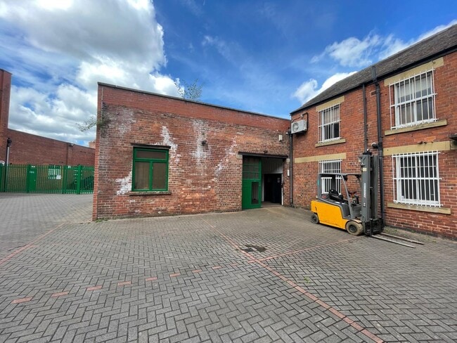 Industrial Units & Warehouses To Rent in Sheffield