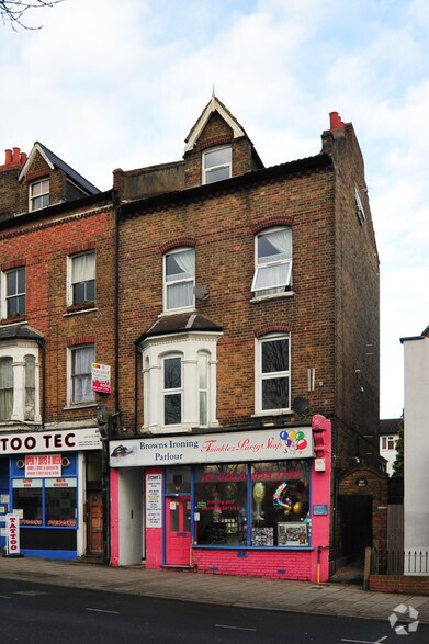 61 High St, London SE20 7HW | LoopNet UK