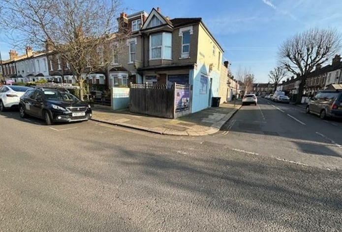 Retail Property for Sale in 84 Westfield Rd, London, W13 9JA - 805 sq ...