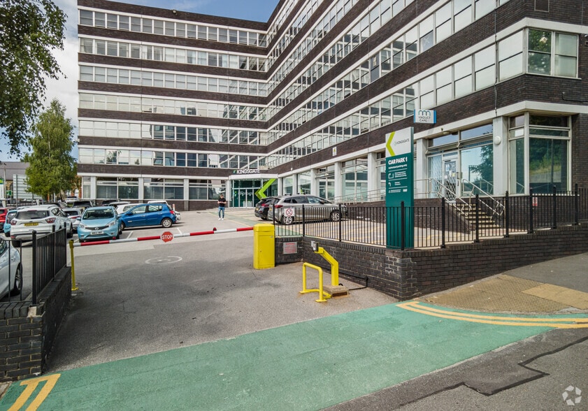 Wellington Rd N, Stockport, SK4 1LW - Kingsgate House - Office for Rent ...